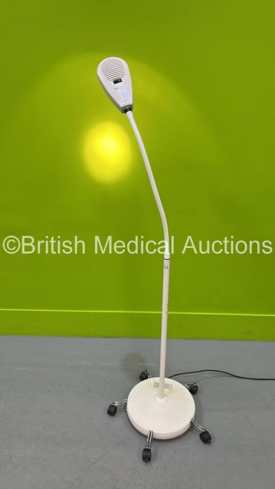Welch Allyn LS-135 Examination Lamp (Powers Up) *SN na* | June 2024 ...