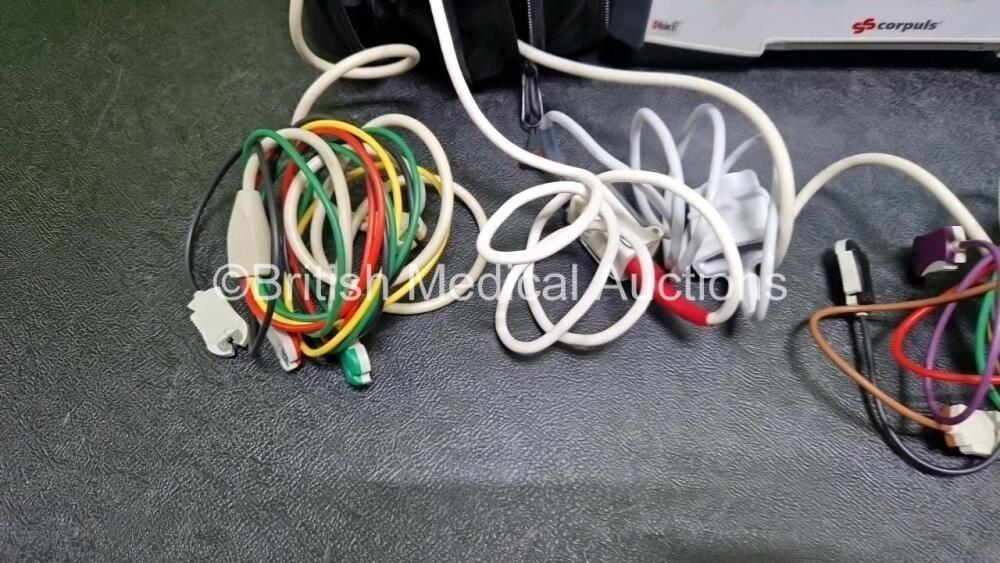 GS Corpuls3 Slim Defibrillator Ref : 04301 (Powers Up) with Corpuls ...