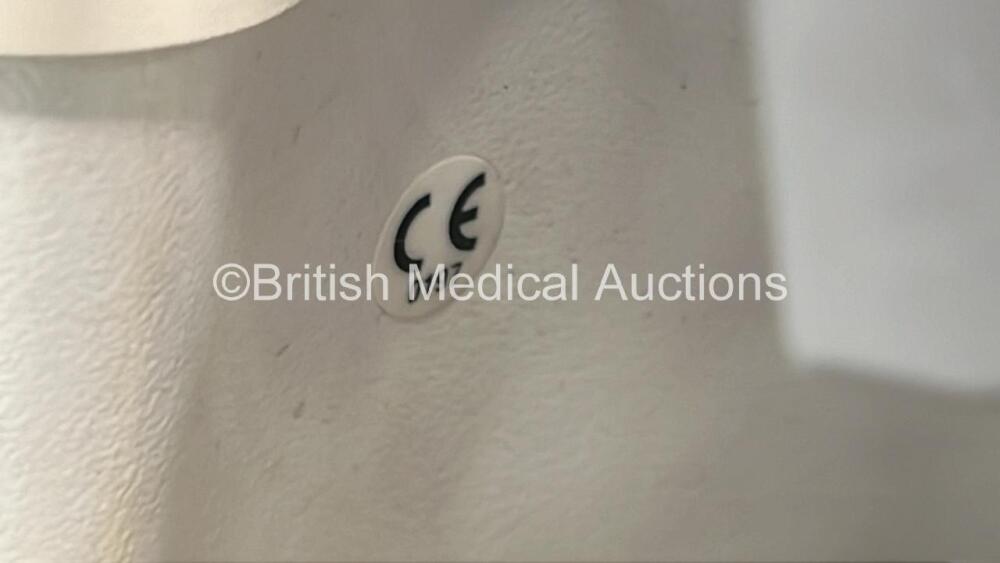 Datex-Ohmeda S/5 Aespire Anaesthesia Machine with Datex-Ohmeda 7100 ...