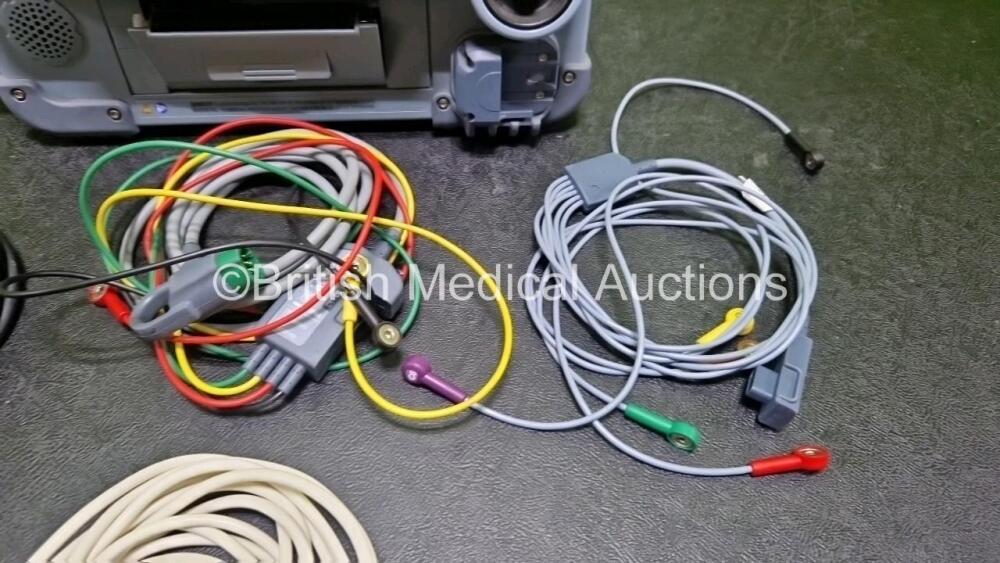 Medtronic Physio-Control Lifepak 15 12-Lead Monitor / Defibrillator ...