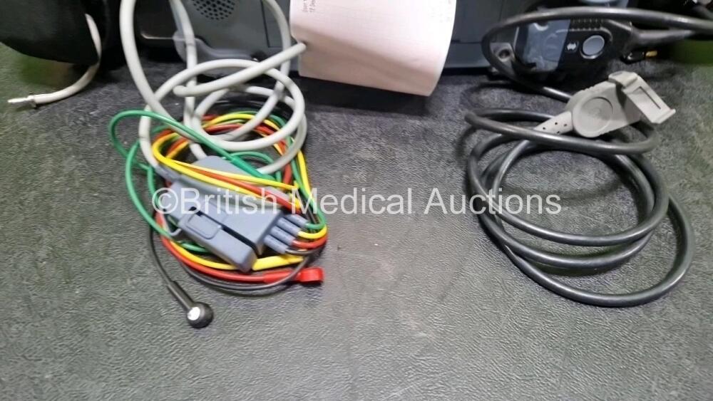 Physio-Control Lifepak 15 12-Lead Monitor / Defibrillator *Mfd 2011 ...