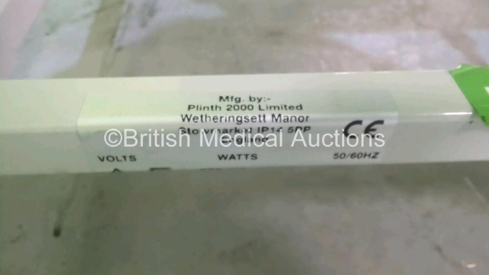 Plinth 2000 Static Patient Examination Chair with Armrests (Small ...