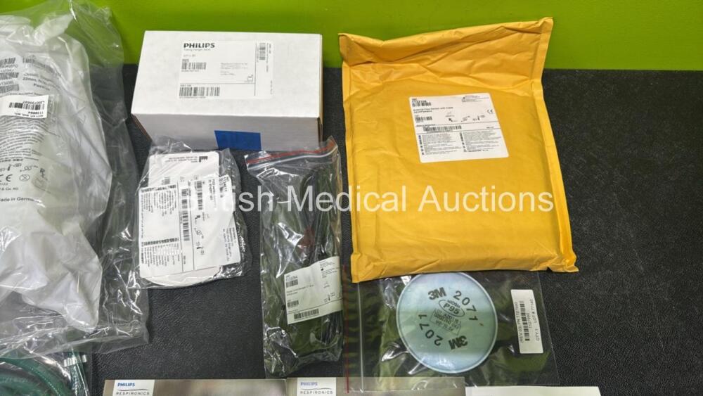 Philips Trilogy EVO Ventilator *Mfd - 2020* with Tubing, Hose, Tubing ...