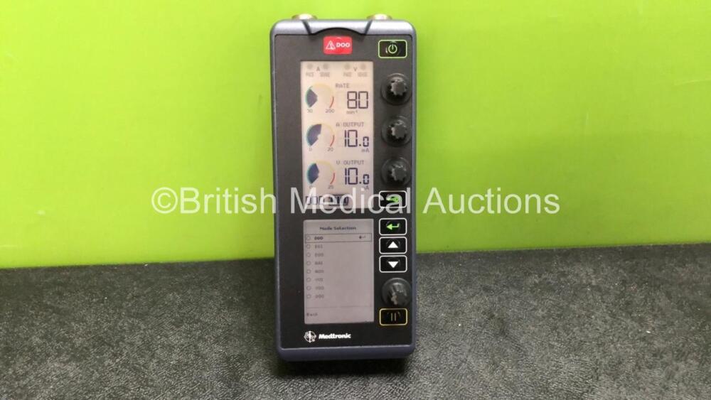 Medtronics Model 5392 Dual Chamber Temporary Pacemaker (Powers Up) *SN ...