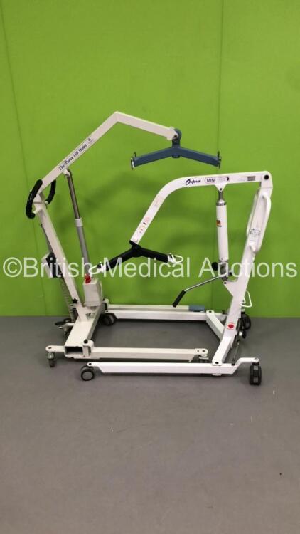 1 x The Porta 130 Electric Patient Hoist with Controller and 1 x Oxford ...