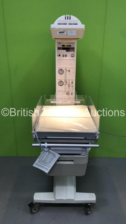 Drager Air-Shields Resuscitaire Radiant Warmer with Mattress (Powers Up ...
