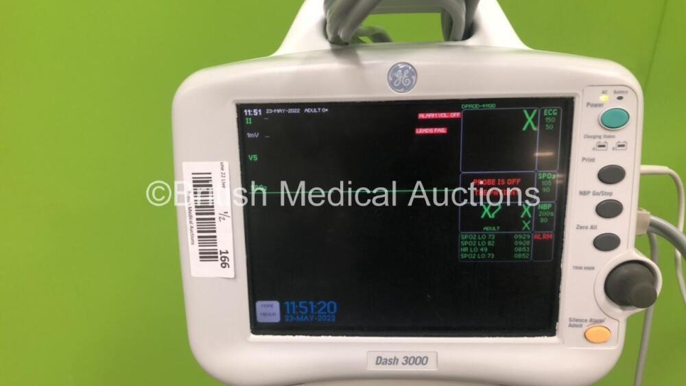 1 x GE Dash 4000 Patient Monitor on Stand with BP1/3 / BP 2/4 / SPO2 ...