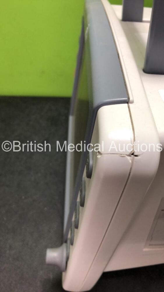 Dash 2500 Patient Monitor Including ECG, NIBP, SpO2 and Printer Options ...