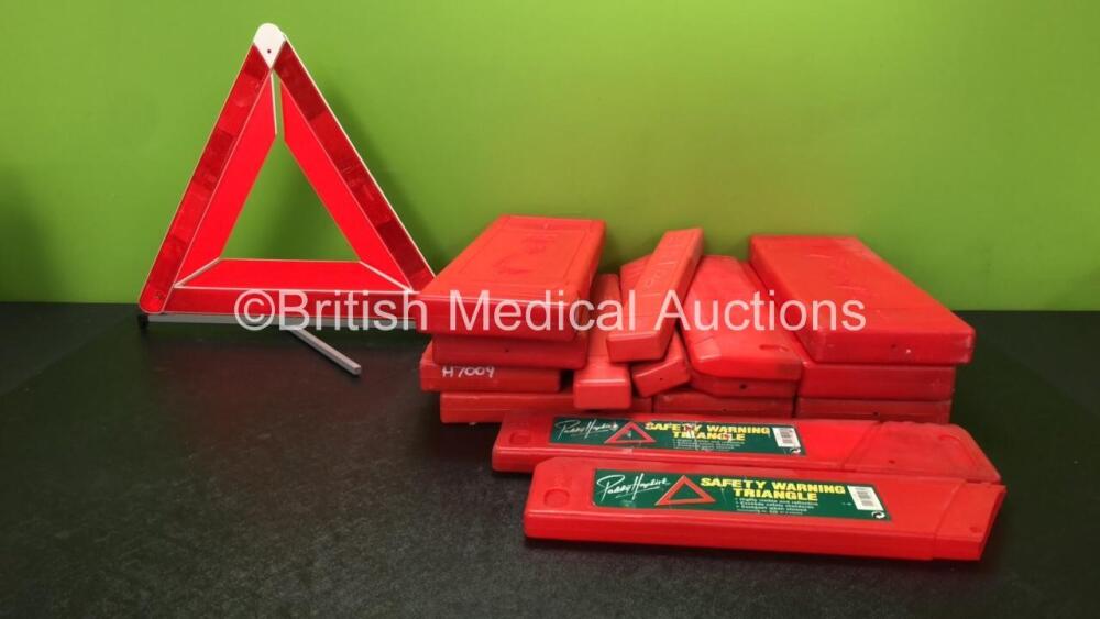 15 x Vehicle Safety Warning Triangles | July 2022 Ambulance Equipment ...