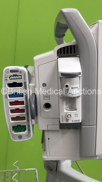 GE Carescape Monitor B450 with GE Patient Data Module Ref 2016793-002 ...