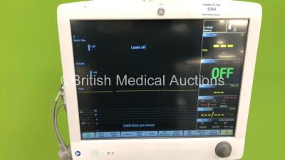 GE Carescape B650 Monitor on Stand with GE Patient Data Module Ref ...