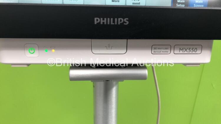 Philips IntelliVue MX550 Patient Monitor on Stand with Philips 867036 ...
