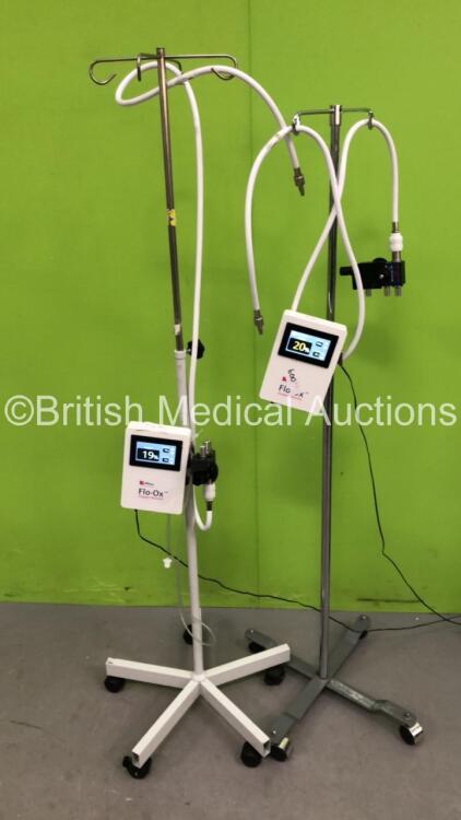 2 x Oxford Optromix Flo-Ox Oxygen Monitors on Stands with Hoses (Both ...