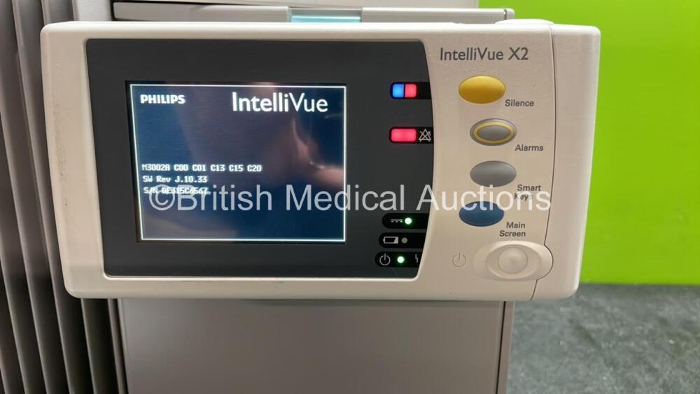 2 x Philips IntelliVue X2 Handheld Patient Monitors Including ECG, SpO2 ...