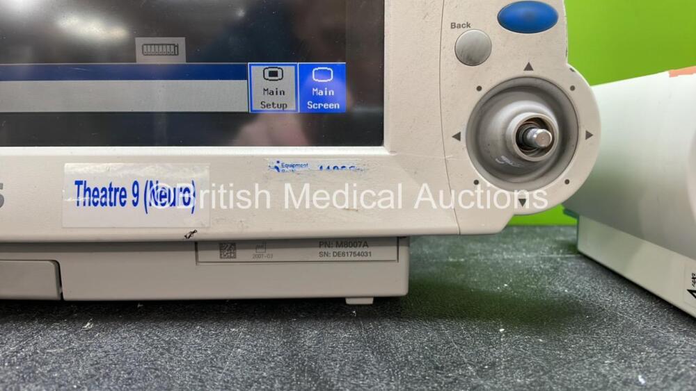 Philips IntelliVue MP70 Patient Monitor with 1 x Philips M3015A Opt C06 ...
