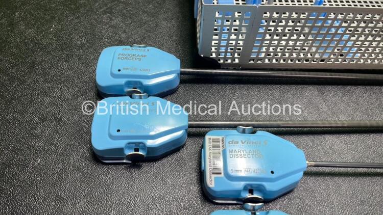 Job Lot of Da Vinci S Robotic Endowrist Accessories Including 2 Da ...