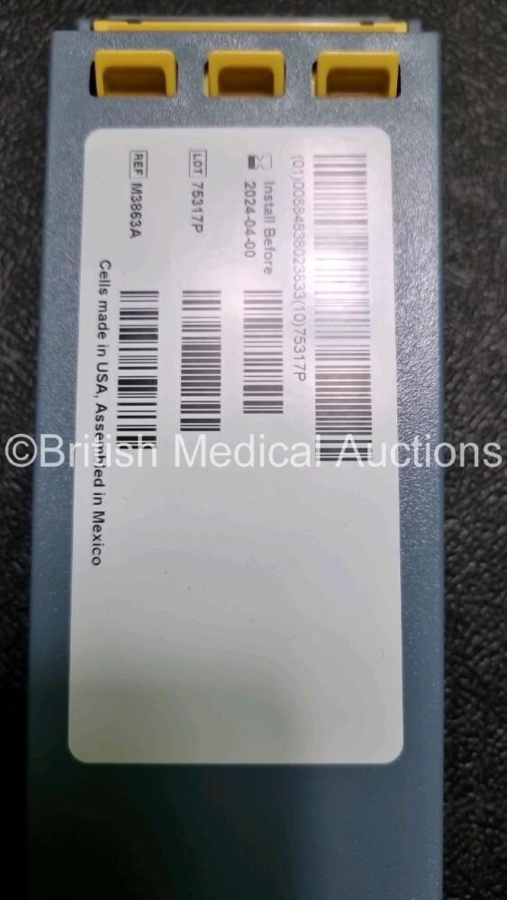 Job Lot Including 1 x Philips FR3 Heartstart Defibrillator in Carry ...