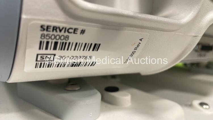 Philips Respironics V60 Ventilator on Stand Software Version 3.00 ...