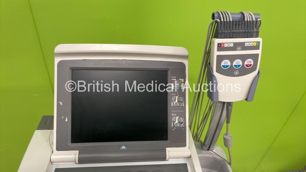 GE MAC 5500 ECG Machine on Stand with 10 Lead ECG Leads (Draws Power ...