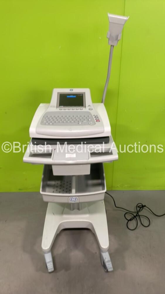 GE MAC3500 12SL Marquette ECG Machine on Stand (Powers Up) | March 2023 ...