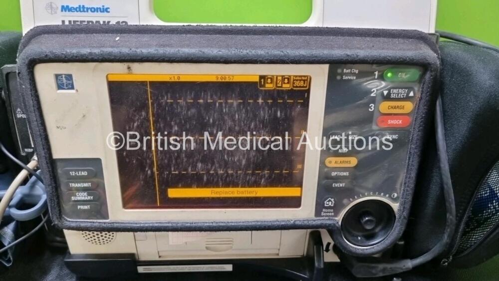 Job Lot Including 1 x Medtronic Physio Control Lifepak 12 Biphasic ...