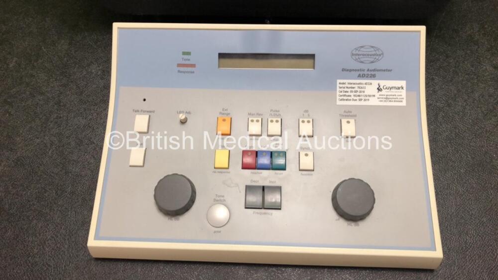 Interacoustics AD226 Audiometer with Headphones in Case (Untested Due ...