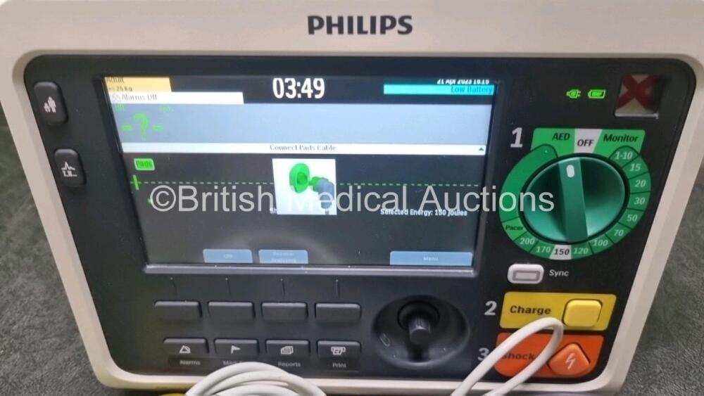 Philips Efficia DFM100 Defibrillator (Powers Up) Software Revision 2.00 ...