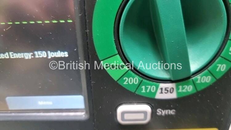 Philips Efficia DFM100 Defibrillator (Powers Up) Software Revision 2.00 ...