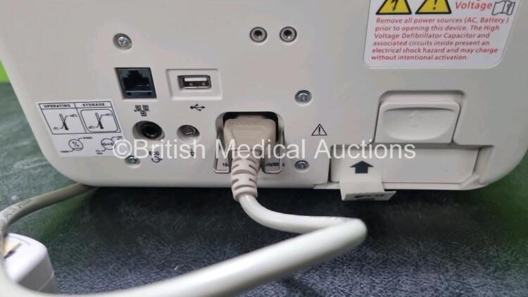 Philips Efficia DFM100 Defibrillator (Powers Up) Software Revision 2.00 ...