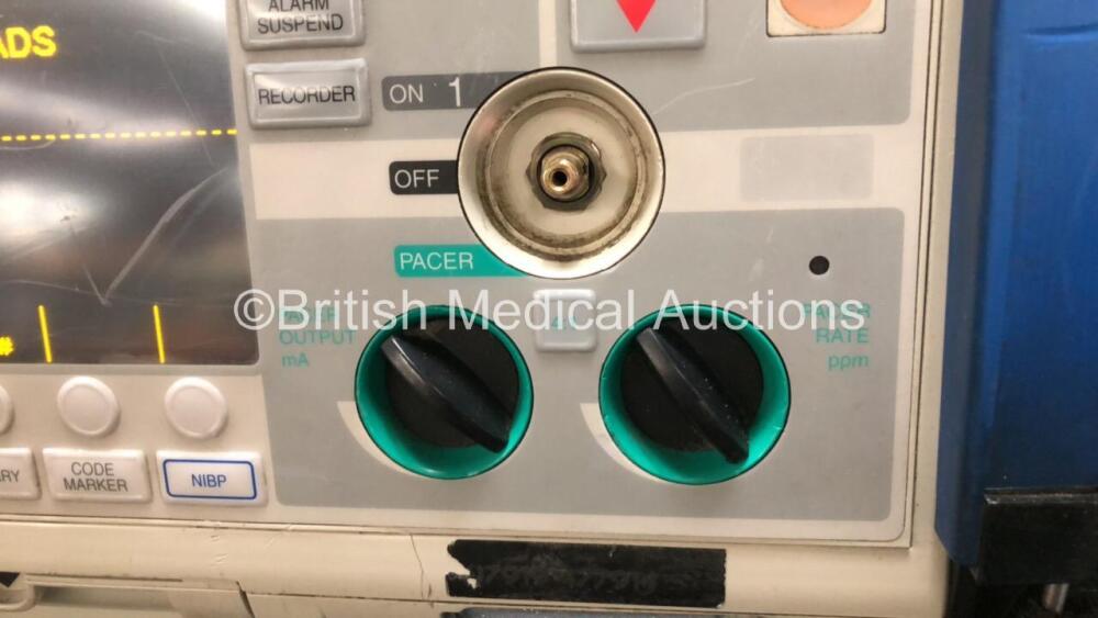 Zoll M Series Biphasic 200 Joules Max Defibrillator Including Pacer ...