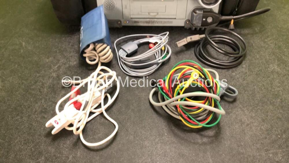 Medtronic Physio-Control Lifepak 15 12-Lead Monitor / Defibrillator ...