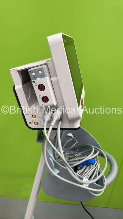 Mindray ePM 10M Patient Monitor on Stand with T1, T2, SPO2,NIBP and ECG ...