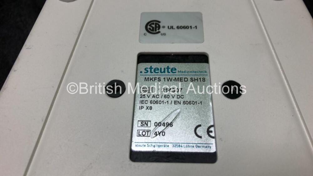 Quanta System D-8 Laser System with Key and Footswitch (Powers Up with ...