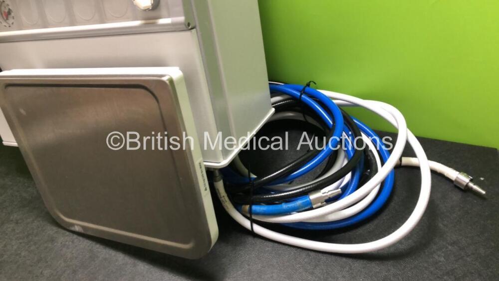 Datex Ohmeda Aestiva / 5 Wall Mounted Induction Anaesthesia Machine ...