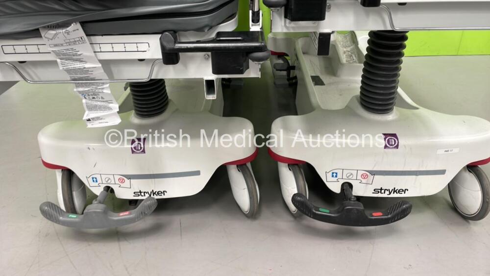 2 x Stryker 1037 Trauma Stretchers with Mattresses (Hydraulics Tested ...