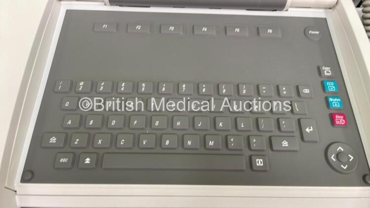 GE MAC 5500 ECG Machine on Stand with 10 Lead ECG Leads (Powers Up ...