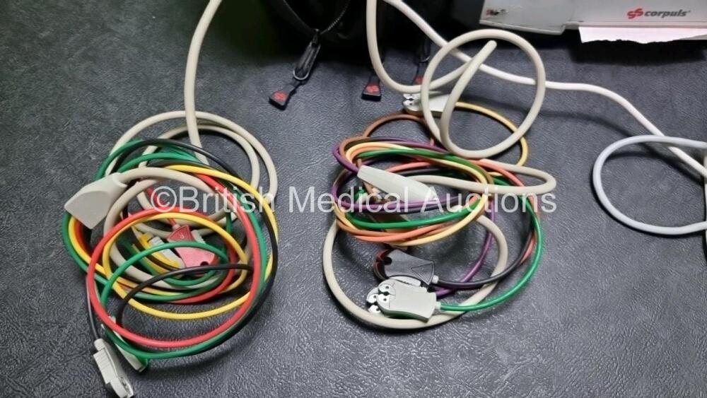 GS Corpuls3 Slim Defibrillator Ref : 04301 (Powers Up) with Corpuls ...