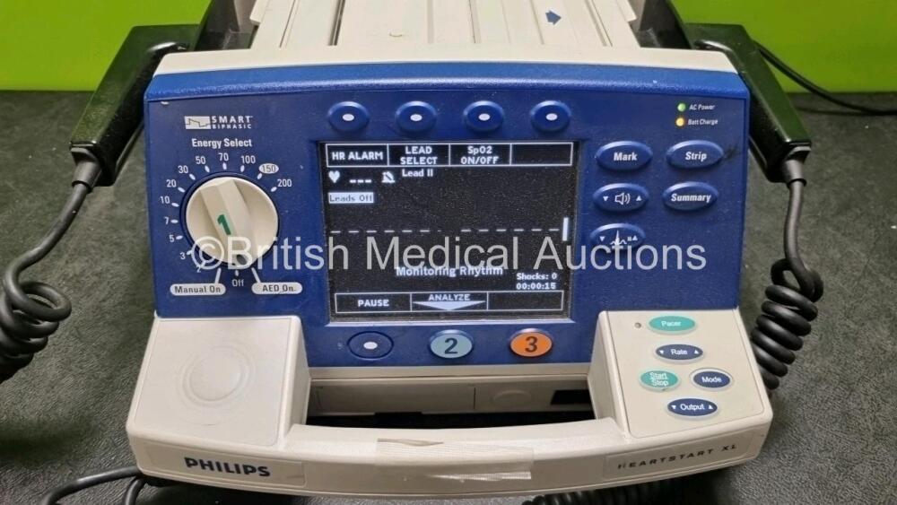 Philips Heartstart XL Smart Biphasic Defibrillator (Powers Up ...