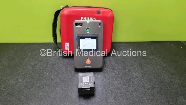 Philips Heartstart FR3 Defibrillator (Powers Up) In Carry Case with 2 x ...