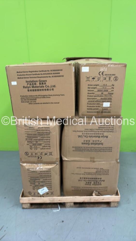 12 x Boxes of Isolation Gowns (50 units Per Box) | September 2023 Mixed ...
