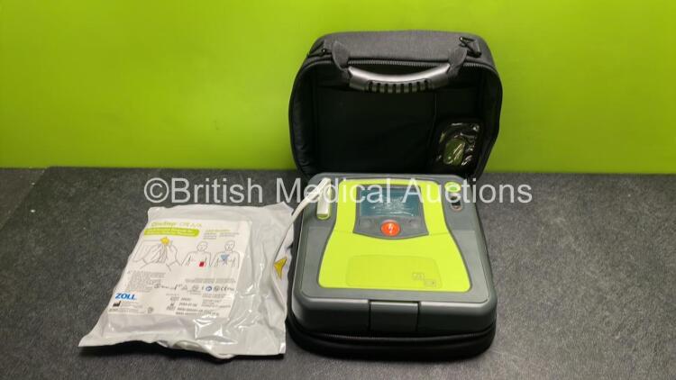 Zoll AED PRO Defibrillator with 1 x Electrode Pads *Expires 2024* in ...
