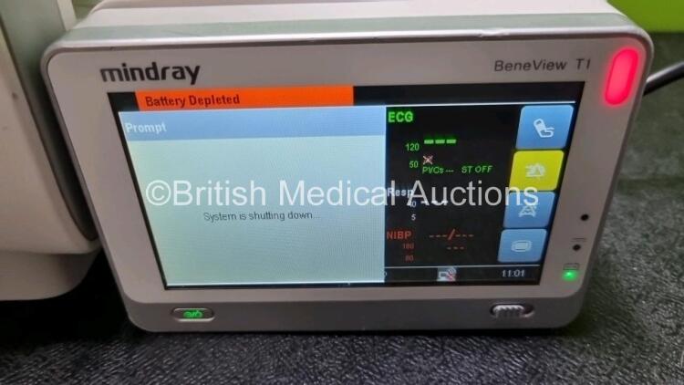Mindray BeneView T8 Patient Monitor (Powers Up) Including Mindray CO2 ...