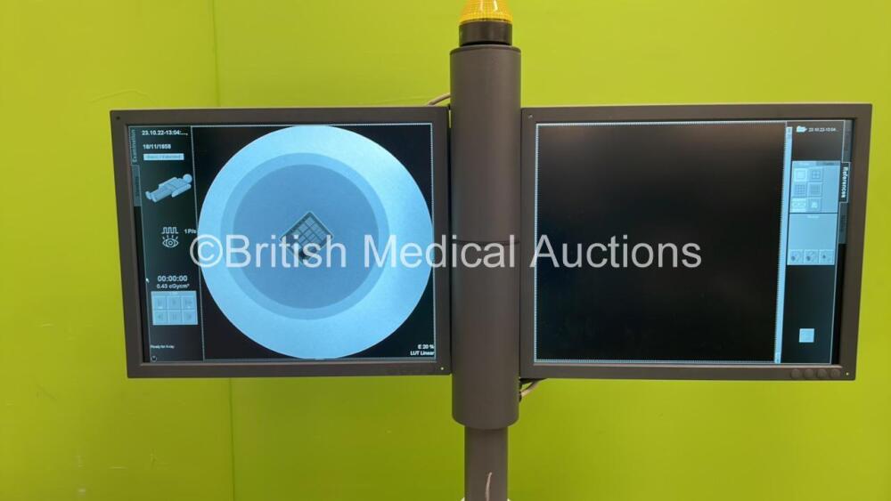 Siemens Arcadis Avantic C-Arm *Mfd - 2013* with Dual FlatScreen Image ...