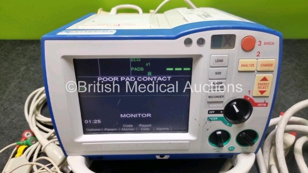 Zoll R Series ALS Defibrillator (Powers Up) Including Pacer, ECG and Printer with Battery Pack ...