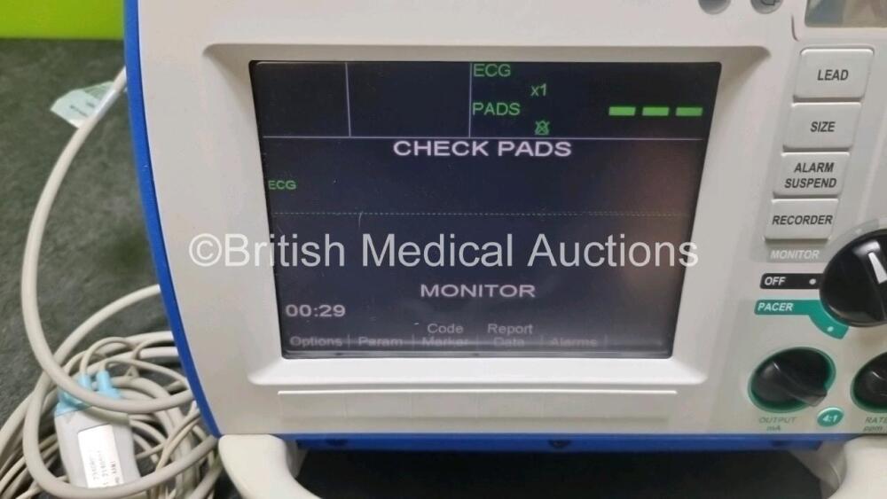 Zoll R Series ALS Defibrillator (Powers Up) Including Pacer, ECG and Printer with Battery Pack ...