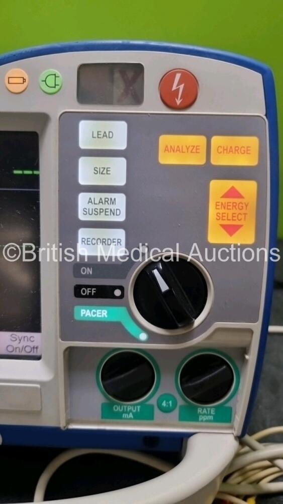 Zoll R Series Plus Defibrillator / Monitor (Powers Up) Including Pacer, ECG and Printer Options ...