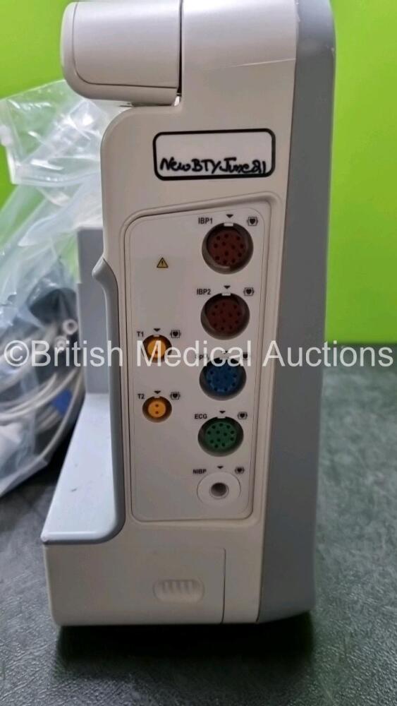 Mindray iPM 12 Patient Monitor (Powers Up) Including ECG, SpO2, IBP1 ...