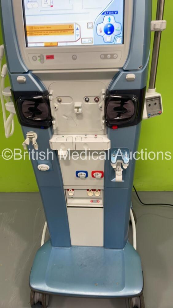 Gambro Artis Dialysis Machine Running Hours 48244 (Powers Up - Damage ...