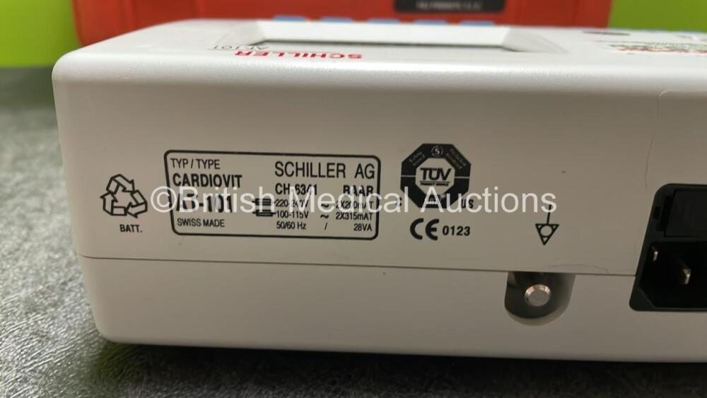 Schiller Cardiovit AT-101 ECG Machine (Powers Up) in Case | November ...
