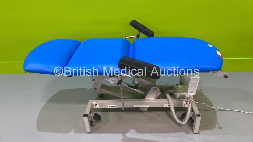 Sunflower Electric Patient Examination Couch with Controller (Powers Up ...